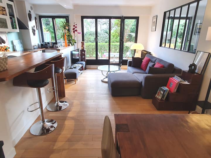 Un Havre De Verdure En Plein Cœur De Paris - Parigi