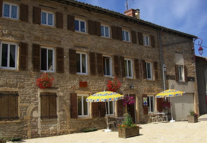Gîte Grande Capacité Confortable Beaujolais Lyon - Beaujolais