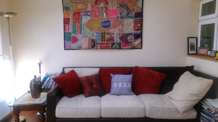 Artistic Room, Easy Access Galway City 3 Sharing - Galway