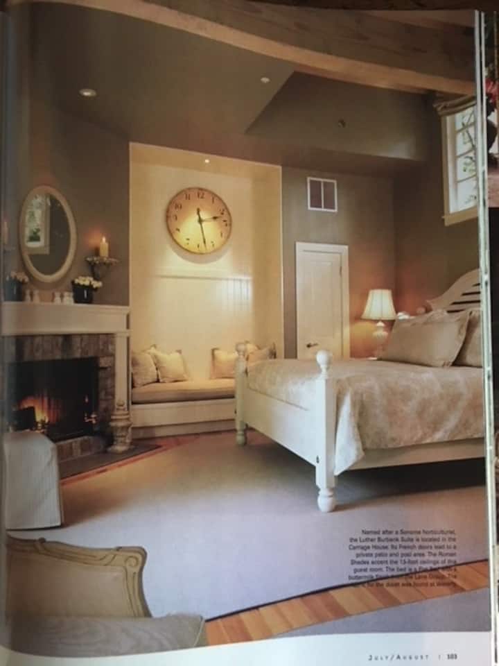 Historic 
Cedar Mansion Bungalows
Burbank Suite - Sonoma, CA