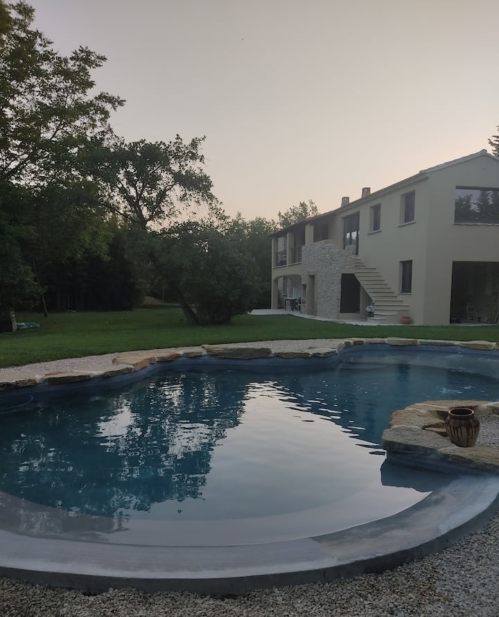 Maison En Pierre Avec Piscine - Cavaillon
