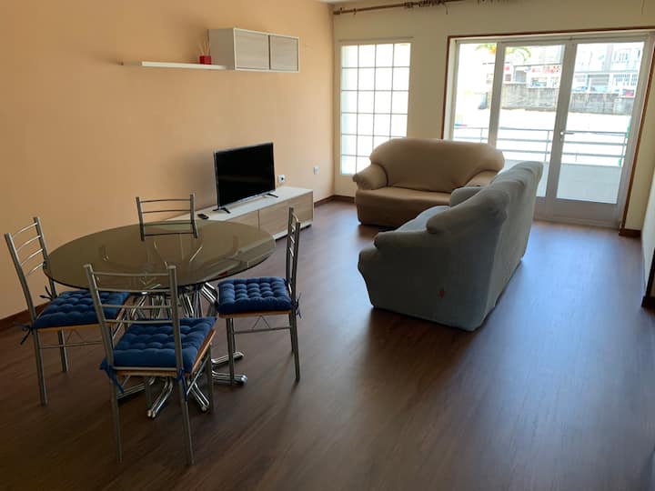 Multicultural Private Room In The Center Of Ponte! - Pontevedra