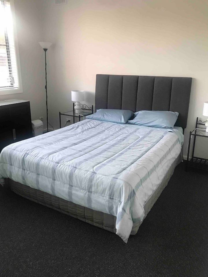 (2) Queen Bed Private Room Bnb Charmhaven - Toukley