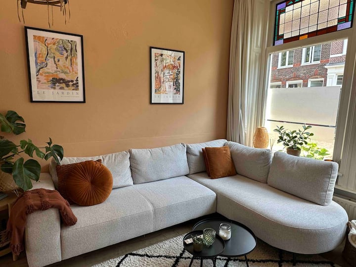 Schipperswoning  In Groningen Centrum - Groningen