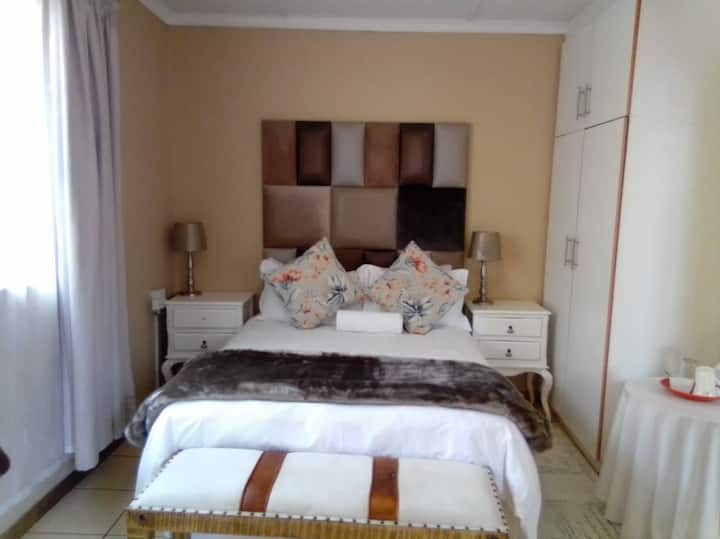 Boiphihlelo Guest House - Matatiele