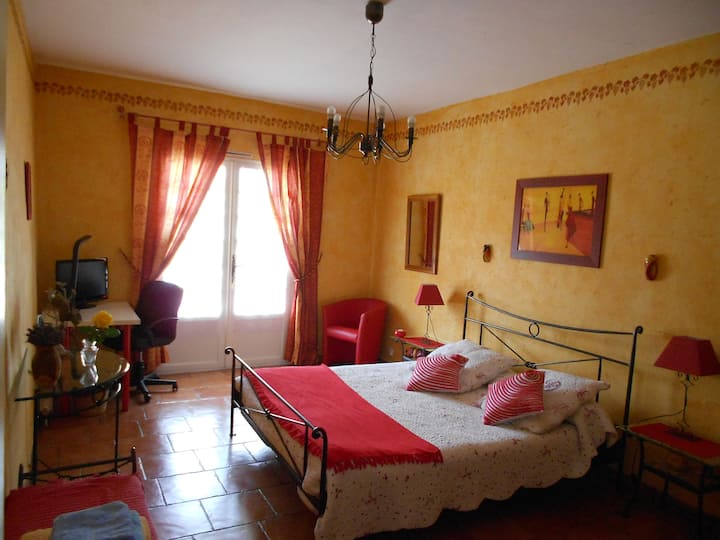 Chambre D'hôtes 2 Pers Dans Magnifique Propriété - La Bouilladisse