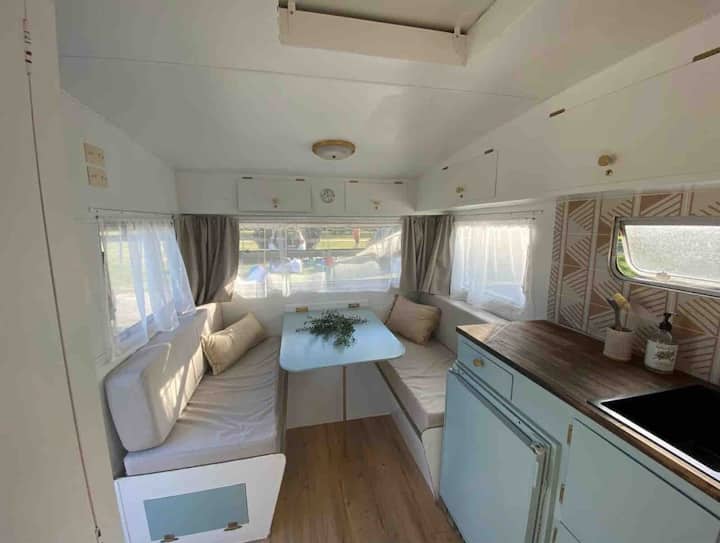 Vintage 1969 Viscount Ambassador Caravan - 