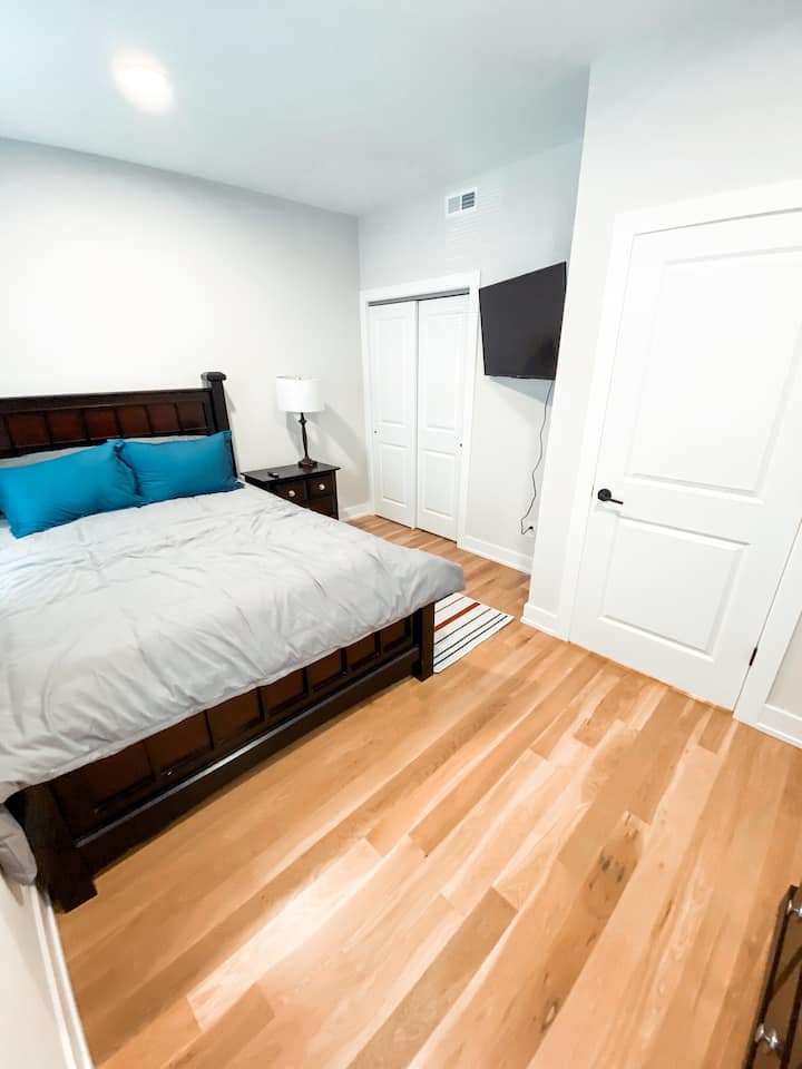 Comfy Room Near Graduate Hospital, Room A - Philadelphia, PA
