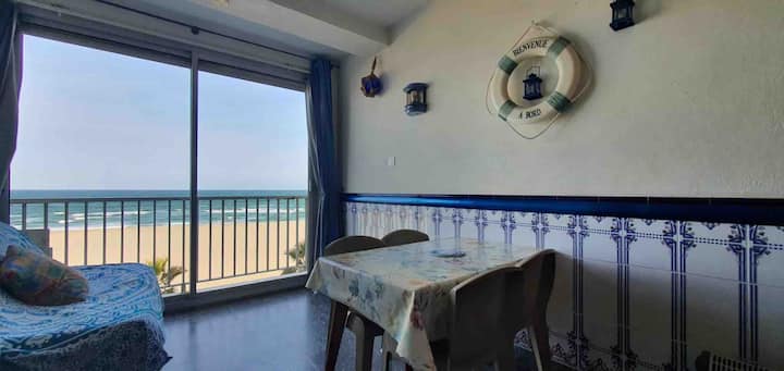 Canet : Studio Cabine Avec Vue Mer Plein Centre - Canet-en-Roussillon