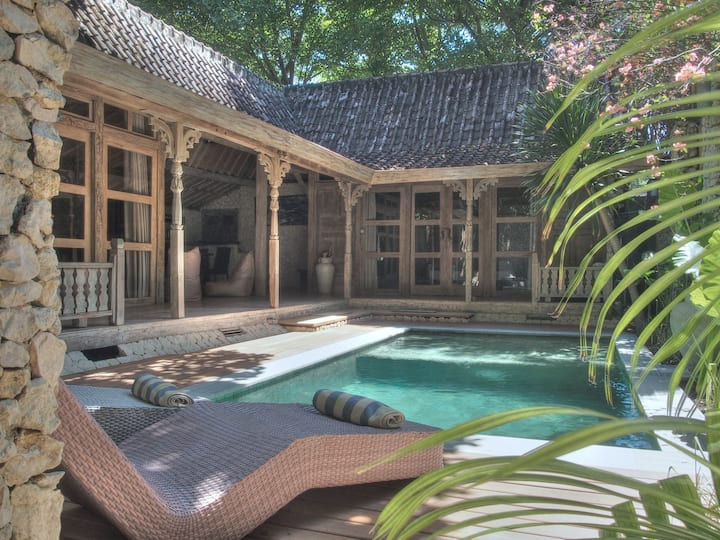 Private Pool Villa The Gladaks At Gili Joglo - Gili Islands