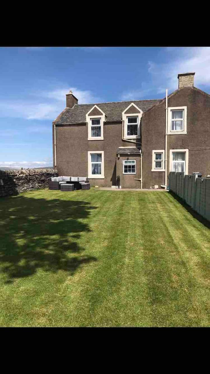 Ballycurrie Farm House - Bute