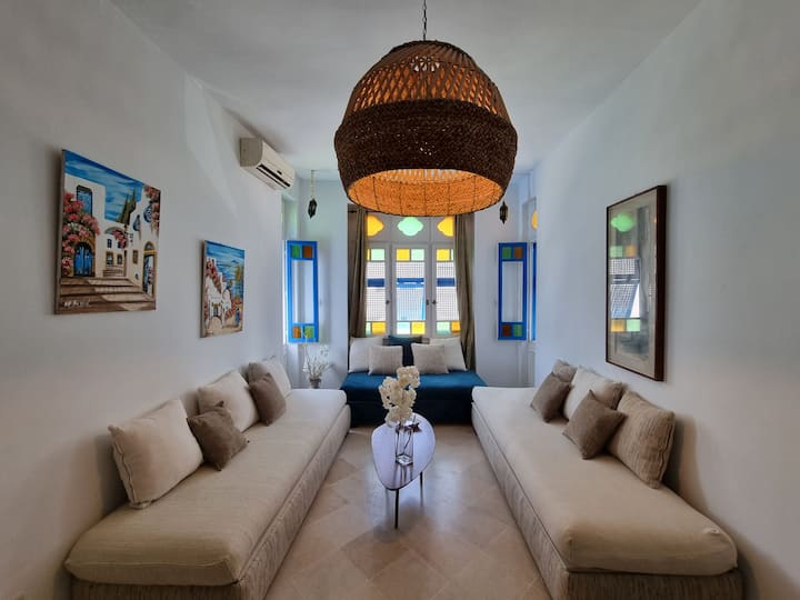 Cosy 1bdr, With A Terasse In Heart Of Sidibou - Tunisia