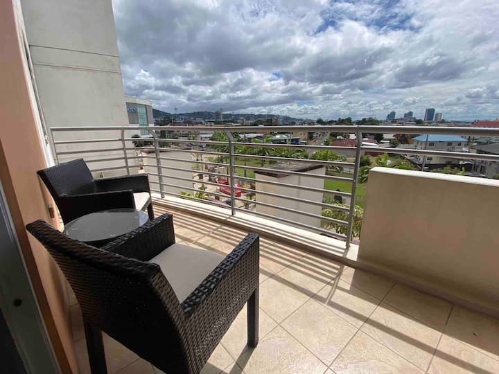 Great 3 Bedroom Condo In The Heart Of It All - Port of Spain