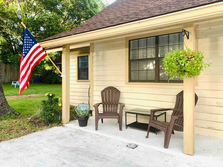 River Bluff Apartment! - Jacksonville, FL