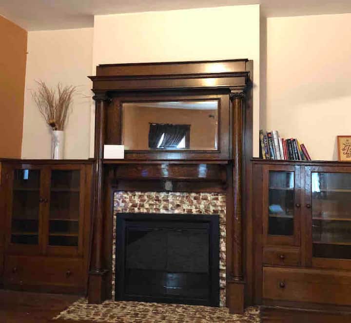 The Falls House, Large Rooms In Niagara Falls, Ny - Niagara Falls