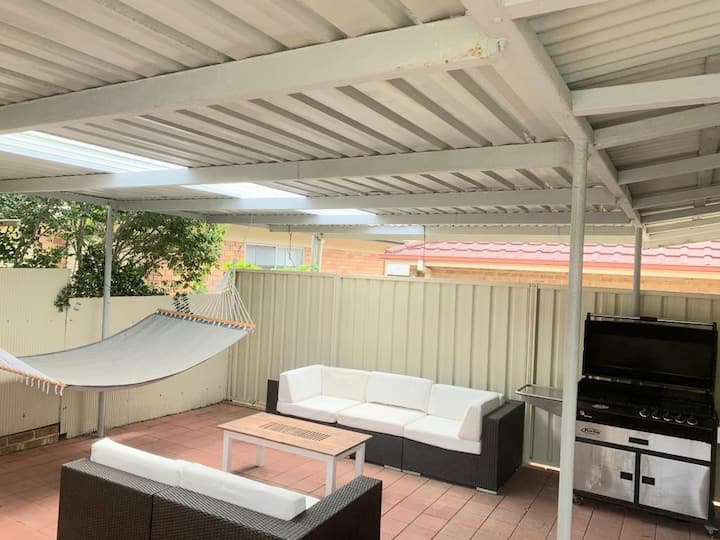 Cottage 3mn Walk Cbd/marina. Wifi,ac, Pet-friendly - Hawks Nest