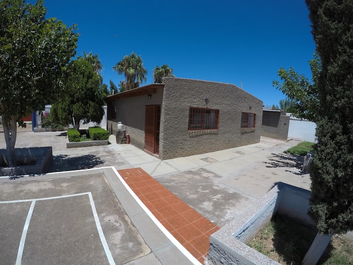 The Farm | 1 Cabin | For 4–10 People | Group - Chihuahua