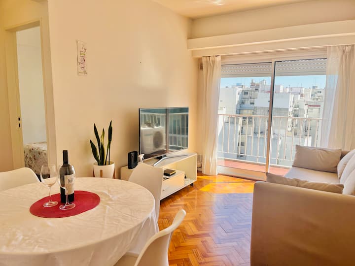 Apto Con Balcón Y Vistas Al Atardecer. Palermo - Buenos Aires