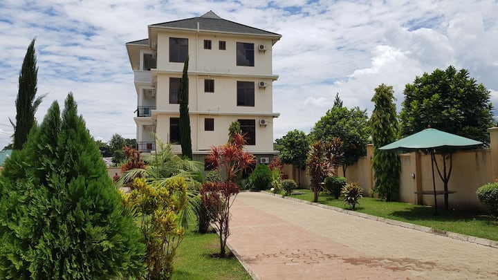 Green Left (Green Home Apartments) - Usa River