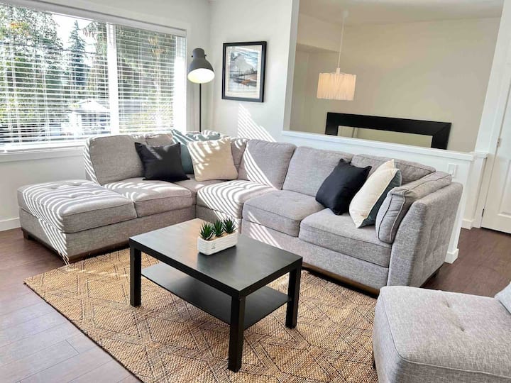 Spacious Haven For Ten: Newly Renovated Retreat - Surrey