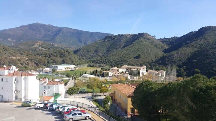 Luxurious Holiday Home In Benahavis Spain - Benahavís