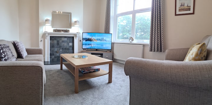 Queens Park Coastal Apartments - Llandudno