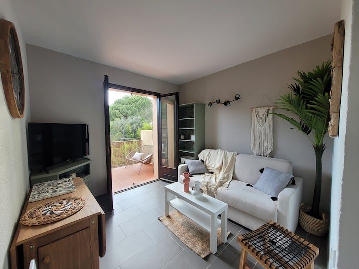 T2 Cosy Au Calme, Plage Et Commodités à Pieds - Cavalaire-sur-Mer