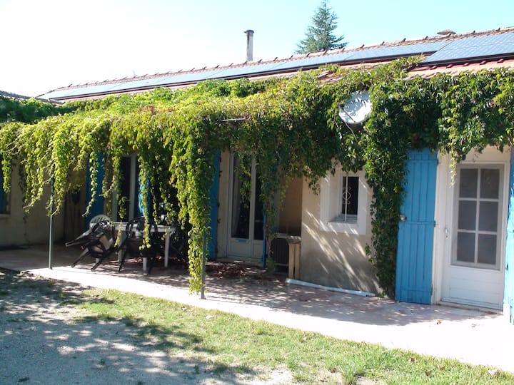 Maison Au Calme Dans Les Alpilles - Fontvieille
