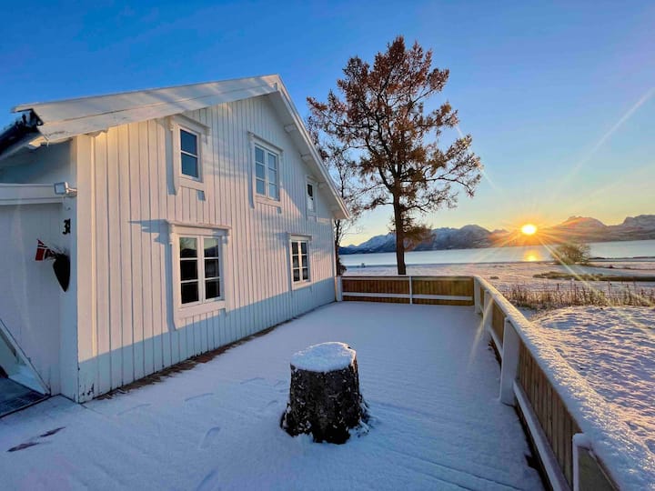 Nordland House|breathtaking View|central Location - Sortland