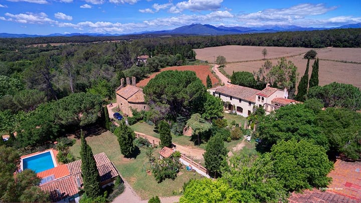 Picasso Country Cottage At Mas Sant Nicolau, Ordis - Figueres