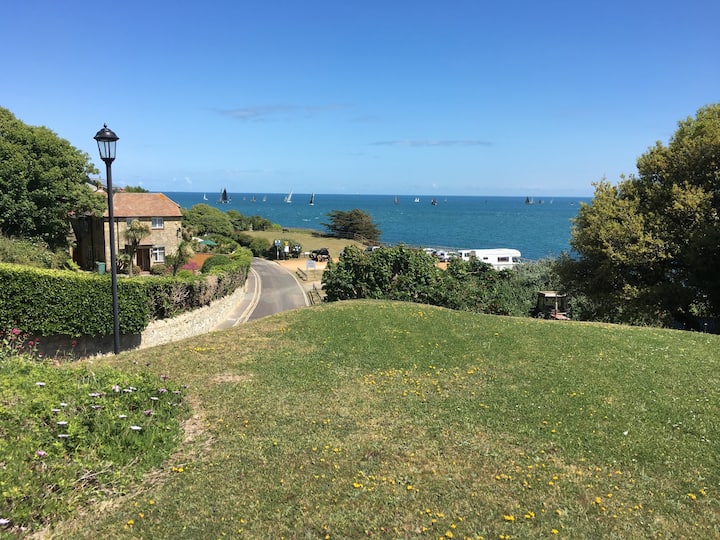 Entire Bungalow With Seaview - Ventnor, Bonchurch - ワイト島