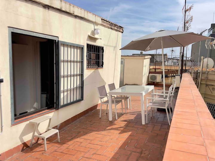 Barcelona Centre. Attic. Terrace. Lift. Quiet Sun - Barcelona