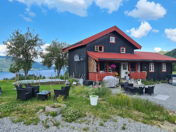 Korslund Gård Stabburet (Store House) -  Studio - Norway