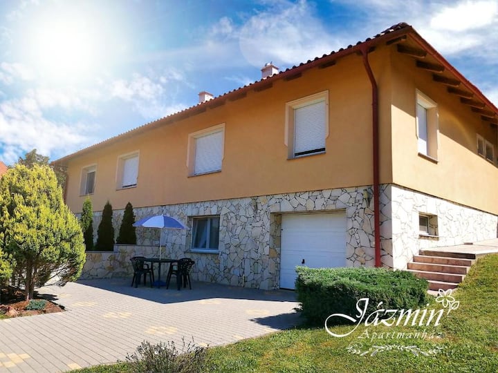Jázmin Apartmanház 6 Fős - Szentgotthárd