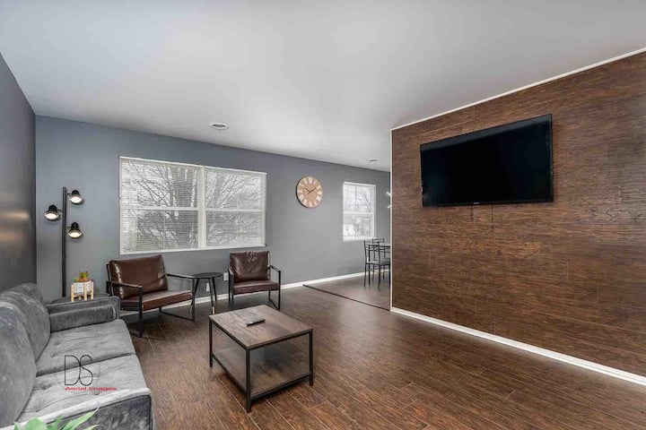 Ottawa Apartment - Great Location! - 渥太華