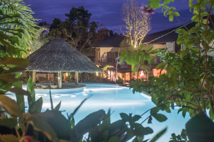 Le Forest Resort - Pool-view Family Suite - Phú Quốc