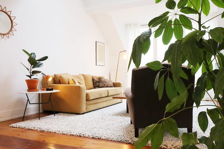 Beautiful & Luminous Apartment In St-gilles - 