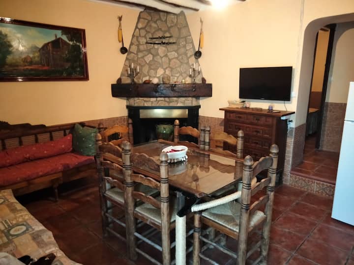 Casa De Campo Entre Yeste Y Letur - Yeste
