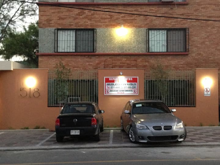 Depto #9 Amueblado Monterrey (Cerca De Hospitales) - Monterrey