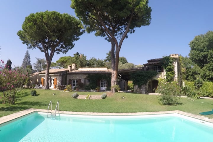 Country House In The South Of France - Grasse