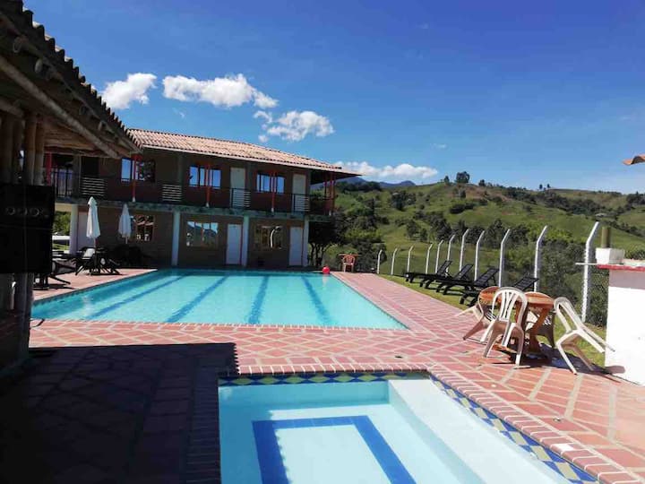 Hermosa Finca En Santa Rosa Canal, Disponible 31 - Santa Rosa de Cabal