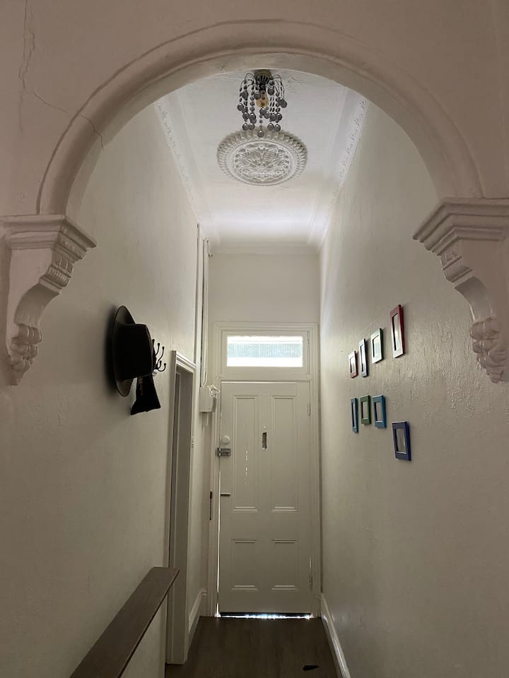 Cheerful 2 Bedroom Cottage In Brunswick. - Melbourne