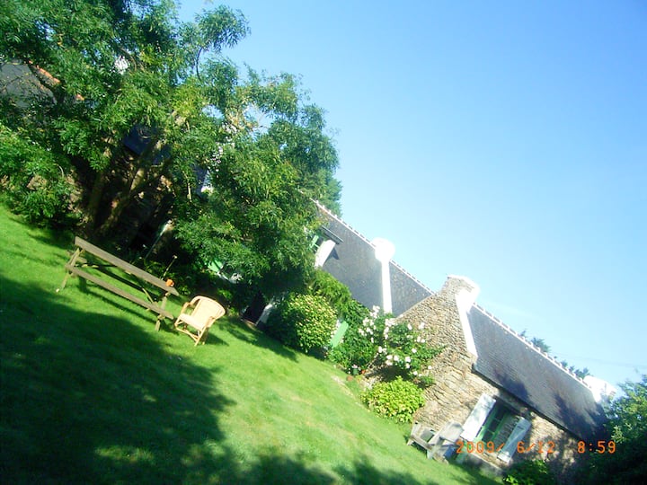 Anciennes Longères Réhabilitées à 5 Mn De La Plage - Sauzon