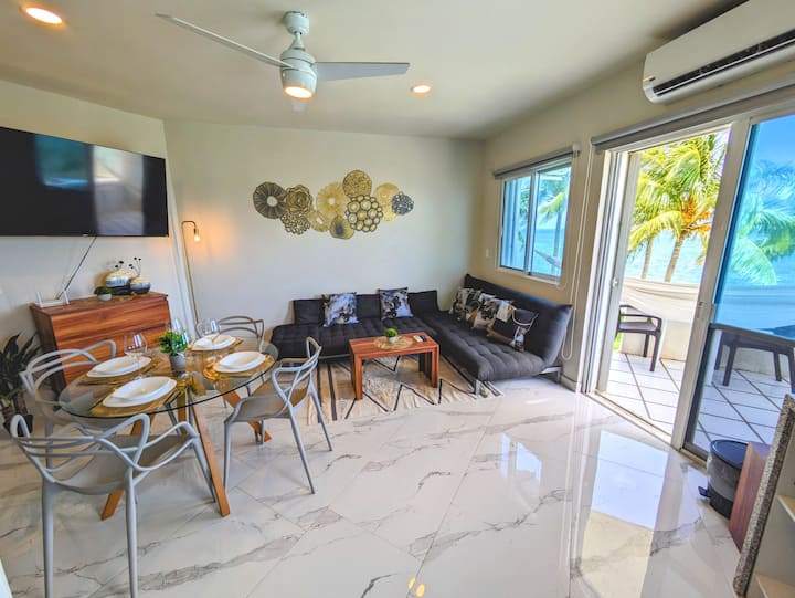 Beachfront Luxury Oceanview | Pools | Next 2 Ferry - Cancún