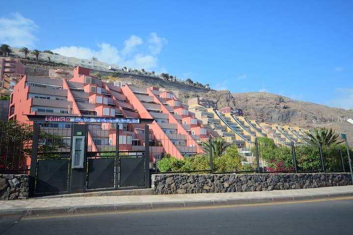 Piso 2 Habitaciones  Frente A La Playa Nice Area - Tenerife