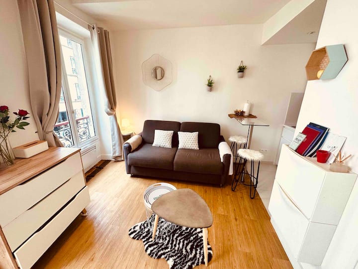 Studio Quartier Oberkampf Lumineux - París