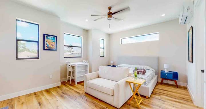 Luxury Guest Suite: 1.9 Mi To Downtown & Beach! - Naples