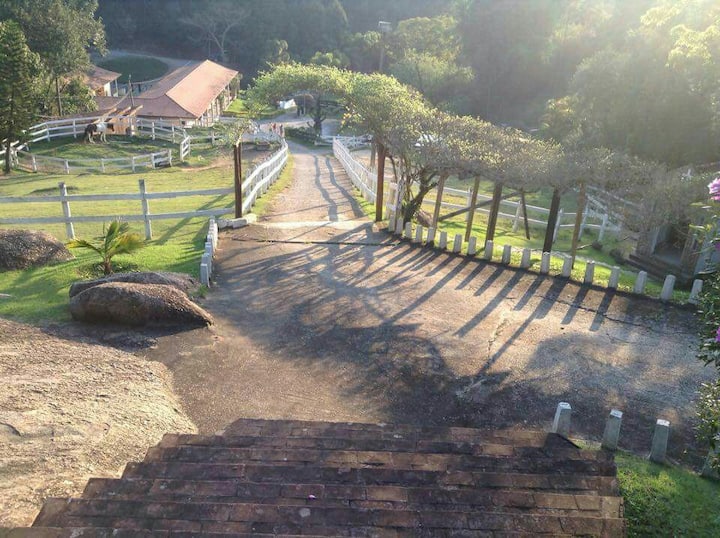 Site São Roque Parfait Pour Evènements Divers - Itapevi