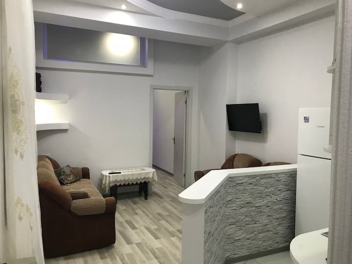 2-х комн кв , Батуми Гогебашвили 38 - Batumi