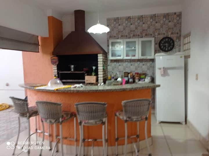 Casa Com Tudo De Melhor Piscina Churrasqueira - Cuiabá